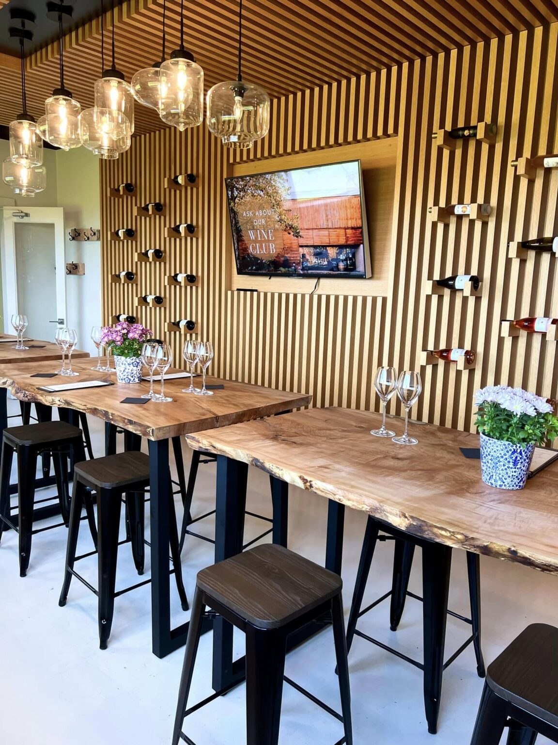 30+ Things to do in Niagara-on-the-Lake Beyond the Wineries!