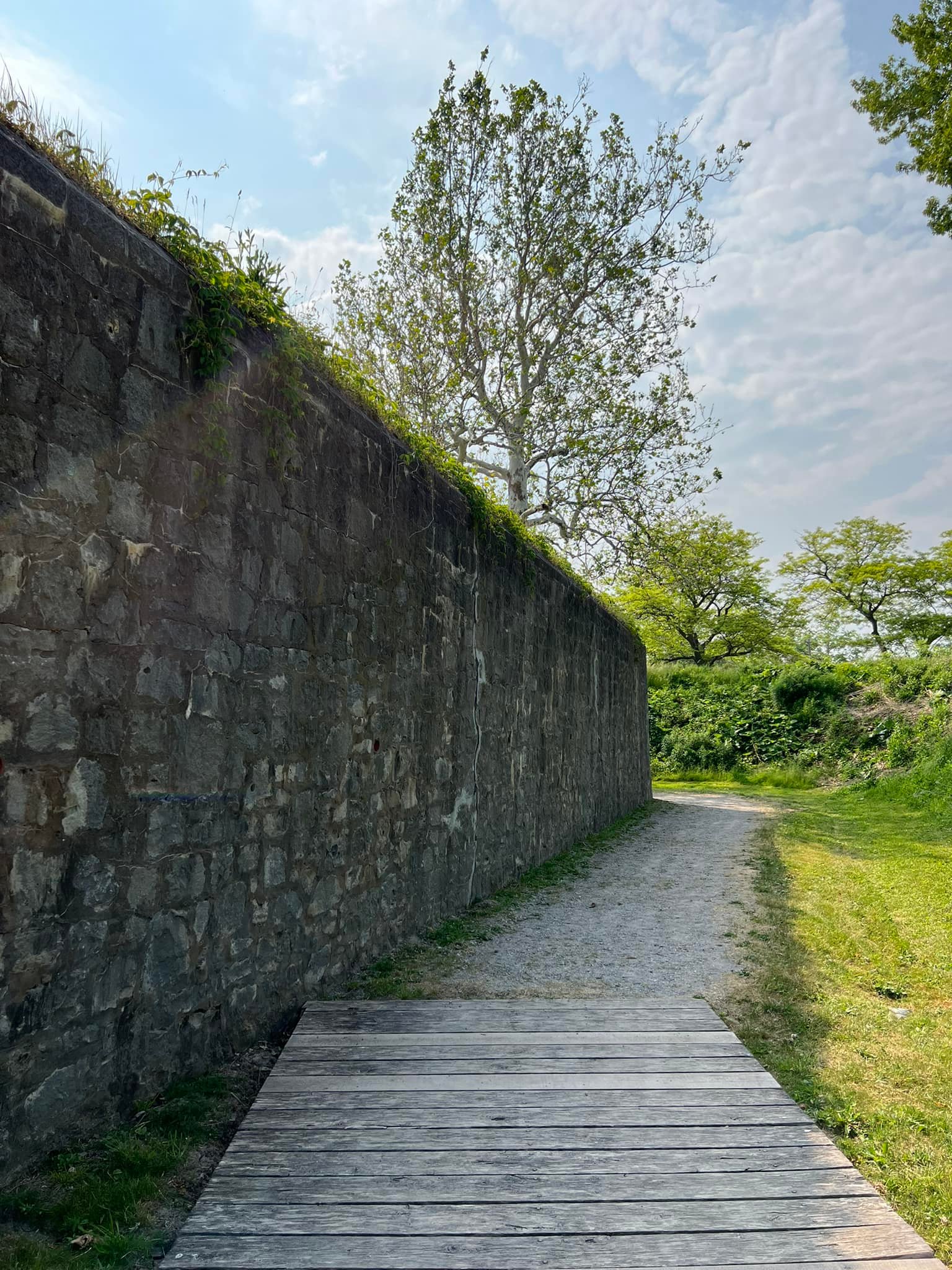 Discover the Secrets of Old Fort Erie - Navigating Niagara
